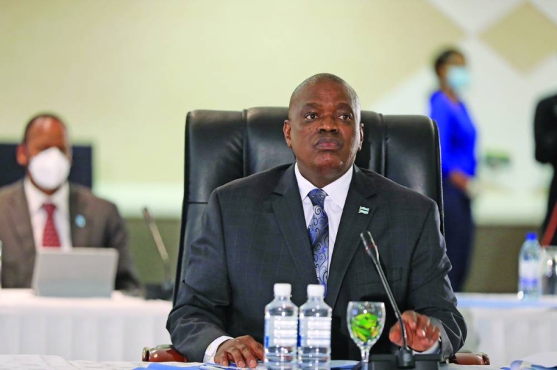 Masisi puts constitutional review into disrepute :: Mmegi Online